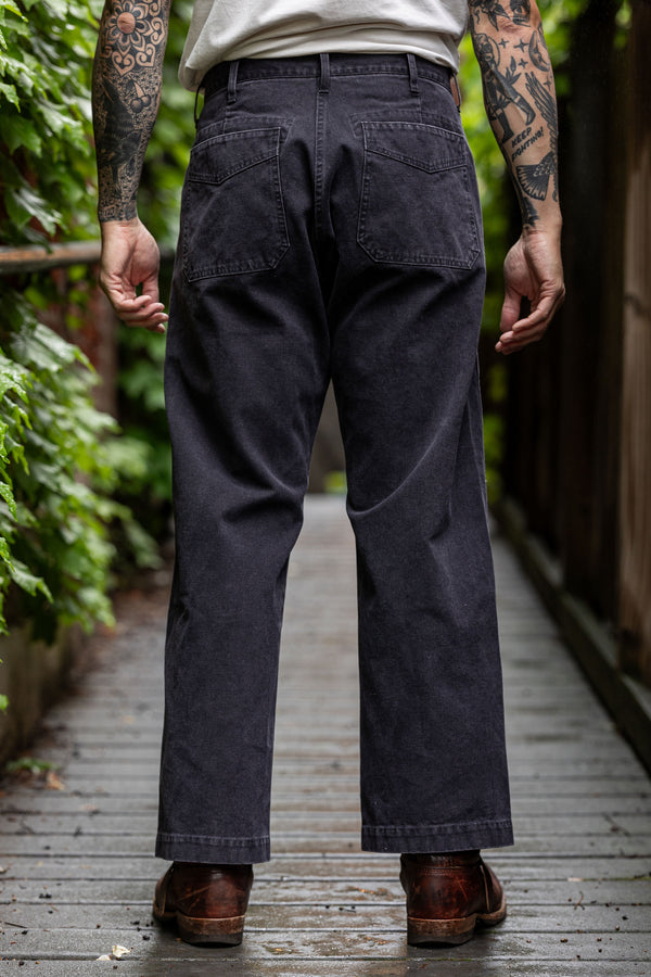 Sugar Cane Cotton Duck Wide Trousers - Aged Model Black - Franklin & Poe